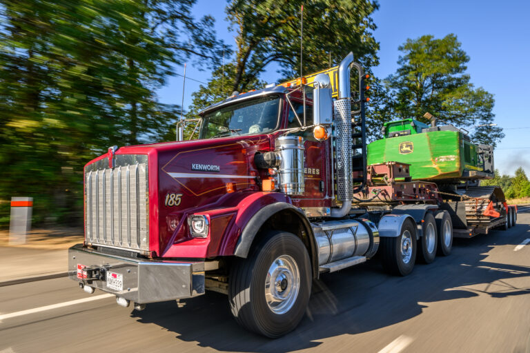 The Papé Kenworth Guide to Test Driving Used Trucks | Papé Kenworth